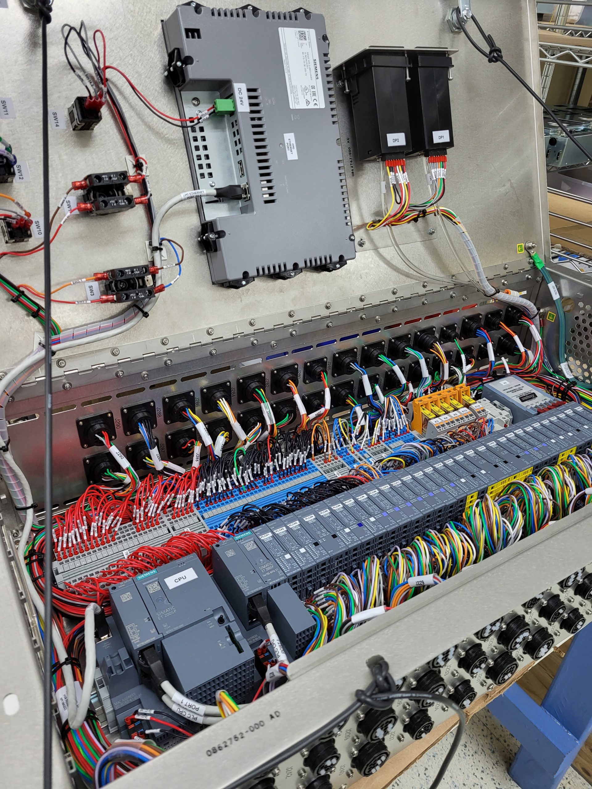 Custom Electronic Assembly Manufacturing Solutions